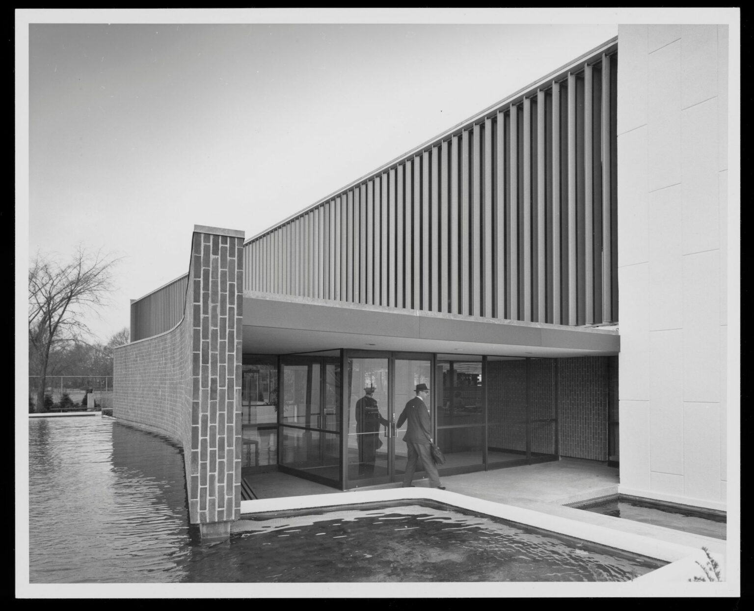 Adelphi University, Swirbul Library - Neutra Institute for Survival ...